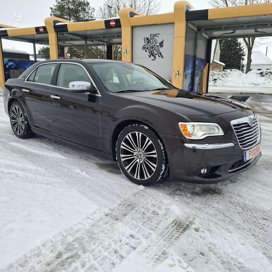 Brūns Lancia Thema 2012 Pakruojis, ar dzinēja tilpumu 2.99 L un nobraukumu 147 tūkst. km par 7350 €, foto 25 vietnē AUTOMOTO.COM.LV