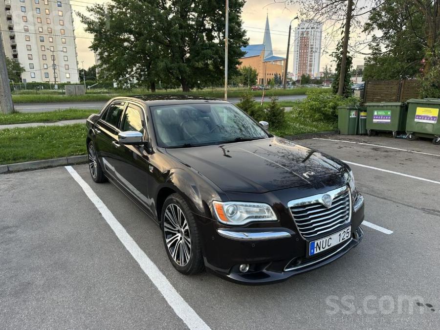 Brūns Lancia Thema 2012 Rīga, ar dzinēja tilpumu 3.00 L un nobraukumu 220 tūkst. km par 5950 €, foto 4 vietnē AUTOMOTO.COM.LV