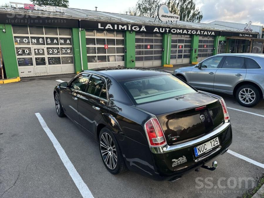 Brūns Lancia Thema 2012 Rīga, ar dzinēja tilpumu 3.00 L un nobraukumu 220 tūkst. km par 5950 €, foto 7 vietnē AUTOMOTO.COM.LV