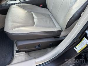 Brūns Lancia Thema 2012 Rīga, ar dzinēja tilpumu 3.00 L un nobraukumu 220 tūkst. km par 5950 €, foto 11 vietnē AUTOMOTO.COM.LV