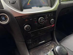 Brūns Lancia Thema 2013 Jelgava, ar dzinēja tilpumu 3.00 L un nobraukumu 207 tūkst. km par 7500 €, foto 19 vietnē AUTOMOTO.COM.LV