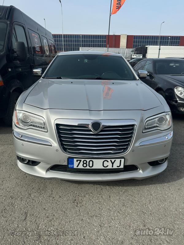 Lancia Thema 2011 Tallina, ar dzinēja tilpumu 3.00 L un nobraukumu 250 tūkst. km par 6000 €, foto 1 vietnē AUTOMOTO.COM.LV