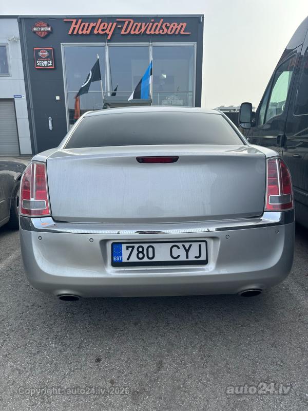 Lancia Thema 2011 Tallina, ar dzinēja tilpumu 3.00 L un nobraukumu 250 tūkst. km par 6000 €, foto 2 vietnē AUTOMOTO.COM.LV