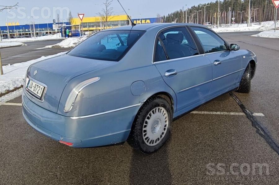 Zils Lancia Thesis 2005 Rīga, ar dzinēja tilpumu 3.00 L un nobraukumu 155 tūkst. km par 4200 €, foto 2 vietnē AUTOMOTO.COM.LV