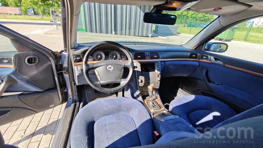 Zils Lancia Thesis 2005 Rīga, ar dzinēja tilpumu 3.00 L un nobraukumu 155 tūkst. km par 3500 €, foto 8 vietnē AUTOMOTO.COM.LV