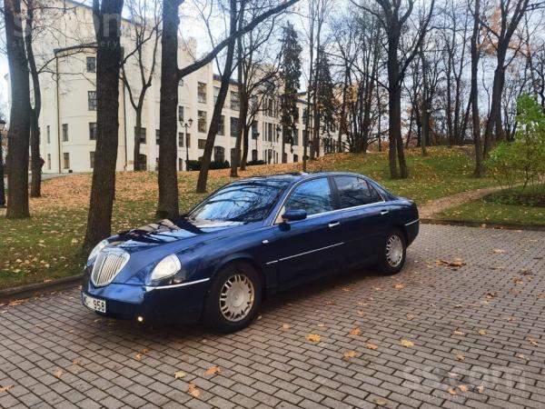 Zils Lancia Thesis 2008 Rīga, ar dzinēja tilpumu 2.40 L un nobraukumu 320 tūkst. km par 1000 €, foto 9 vietnē AUTOMOTO.COM.LV