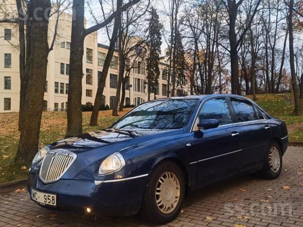 Zils Lancia Thesis 2008 Rīga, ar dzinēja tilpumu 2.40 L un nobraukumu 320 tūkst. km par 1000 €, foto 11 vietnē AUTOMOTO.COM.LV