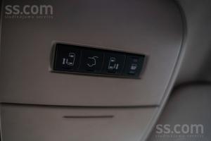 Melns Lancia Voyager 2011 Liepāja, ar dzinēja tilpumu 2.80 L un nobraukumu 251 tūkst. km par 7500 €, foto 30 vietnē AUTOMOTO.COM.LV