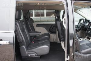 Melns Lancia Voyager 2012 Tukums, ar dzinēja tilpumu 2.80 L un nobraukumu 326 tūkst. km par 7590 €, foto 12 vietnē AUTOMOTO.COM.LV
