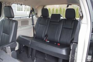 Melns Lancia Voyager 2012 Tukums, ar dzinēja tilpumu 2.80 L un nobraukumu 326 tūkst. km par 7590 €, foto 13 vietnē AUTOMOTO.COM.LV