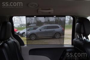 Melns Lancia Voyager 2012 Tukums, ar dzinēja tilpumu 2.80 L un nobraukumu 326 tūkst. km par 7590 €, foto 22 vietnē AUTOMOTO.COM.LV