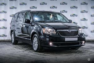 Melns Lancia Voyager 2012 Kauņa, ar dzinēja tilpumu 2.80 L un nobraukumu 224 tūkst. km par 7490 €, foto 2 vietnē AUTOMOTO.COM.LV