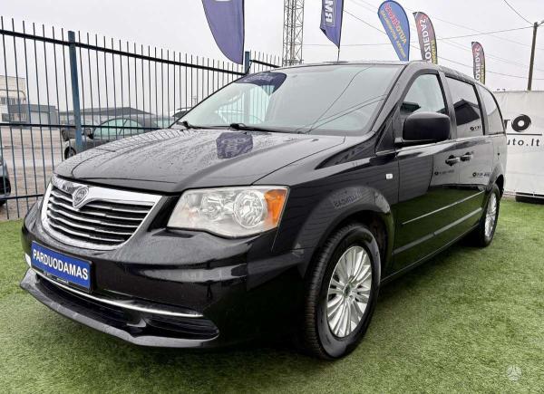Melns Lancia Voyager 2012 Panevēža, ar dzinēja tilpumu 2.78 L un nobraukumu 143 tūkst. km par 7500 €, foto 1 vietnē AUTOMOTO.COM.LV