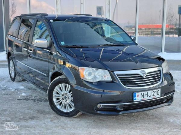 Melns Lancia Voyager 2012 Viļņa, ar dzinēja tilpumu 2.80 L un nobraukumu 229 tūkst. km par 6700 €, foto 1 vietnē AUTOMOTO.COM.LV