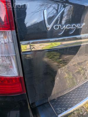 Melns Lancia Voyager 2012 Jūrmala, ar dzinēja tilpumu 2.80 L un nobraukumu 280 tūkst. km par 5200 €, foto 13 vietnē AUTOMOTO.COM.LV