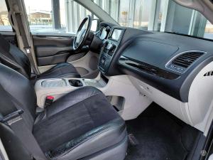 Melns Lancia Voyager 2012 Viļņa, ar dzinēja tilpumu 2.78 L un nobraukumu 229 tūkst. km par 5100 €, foto 12 vietnē AUTOMOTO.COM.LV