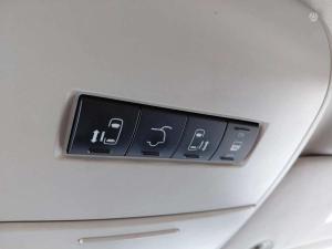 Melns Lancia Voyager 2012 Viļņa, ar dzinēja tilpumu 2.78 L un nobraukumu 229 tūkst. km par 5100 €, foto 17 vietnē AUTOMOTO.COM.LV