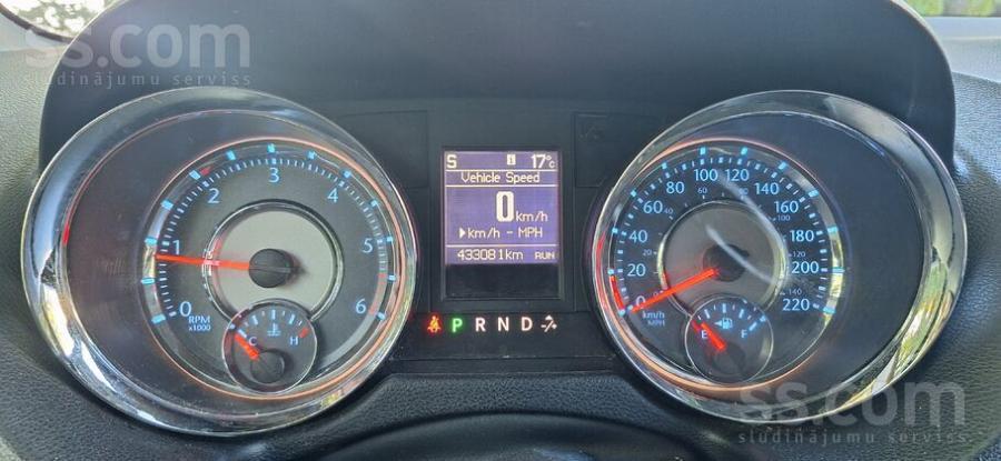 Melns Lancia Voyager 2012 Rīga, ar dzinēja tilpumu 2.80 L un nobraukumu 433 tūkst. km par 5900 €, foto 7 vietnē AUTOMOTO.COM.LV