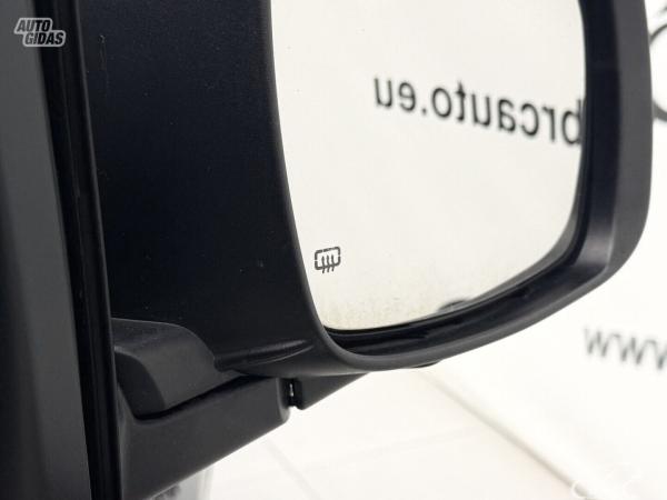 Черный Лянча Voyager 2013 в Авиженяй, объемом двигателя 2.80 л и пробегом 196 тыс. км за 5800 €, фото 9 на AUTOMOTO.COM.LV