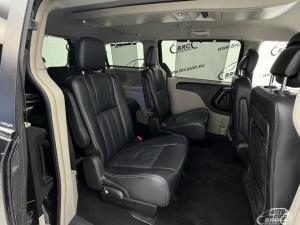 Черный Лянча Voyager 2013 в Авиженяй, объемом двигателя 2.80 л и пробегом 196 тыс. км за 5800 €, фото 20 на AUTOMOTO.COM.LV