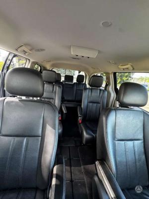 Черный Лянча Voyager 2013 в Каунас, объемом двигателя 2.80 л и пробегом 235 тыс. км за 5800 €, фото 16 на AUTOMOTO.COM.LV
