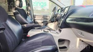 Melns Lancia Voyager 2013 Rīga, ar dzinēja tilpumu 2.80 L un nobraukumu 325 tūkst. km par 6490 €, foto 13 vietnē AUTOMOTO.COM.LV