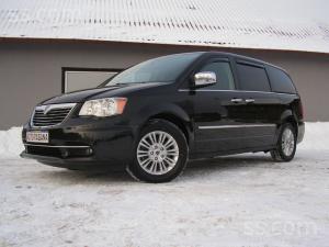 Melns Lancia Voyager 2014 Rīga, ar dzinēja tilpumu 2.80 L un nobraukumu 0 tūkst. km par 10850 €, foto 2 vietnē AUTOMOTO.COM.LV