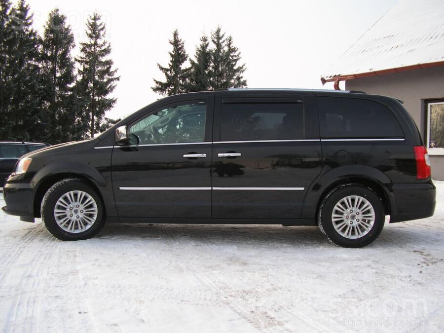 Melns Lancia Voyager 2014 Rīga, ar dzinēja tilpumu 2.80 L un nobraukumu 0 tūkst. km par 10850 €, foto 8 vietnē AUTOMOTO.COM.LV