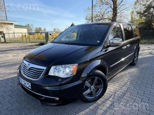 Melns Lancia Voyager 2014 Rīga, ar dzinēja tilpumu 2.80 L un nobraukumu 0 tūkst. km par 8750 €, foto 8 vietnē AUTOMOTO.COM.LV
