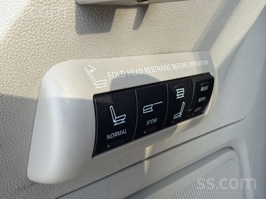 Melns Lancia Voyager 2014 Rīga, ar dzinēja tilpumu 2.80 L un nobraukumu 0 tūkst. km par 8750 €, foto 22 vietnē AUTOMOTO.COM.LV