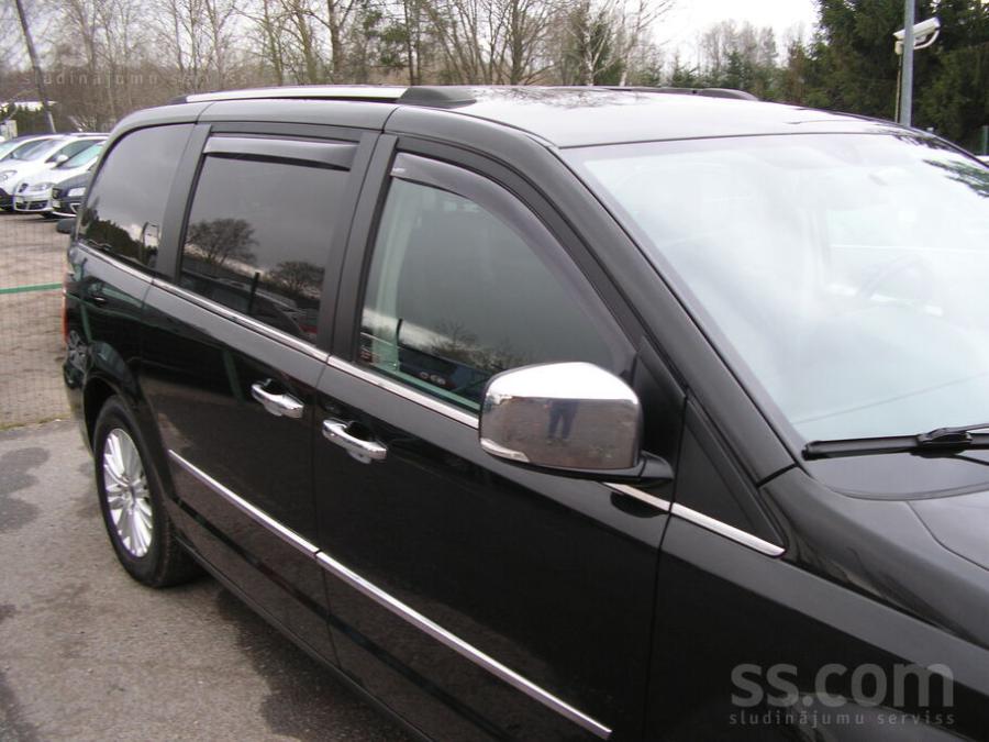 Черный Лянча Voyager 2014 в Рига, объемом двигателя 2.80 л и пробегом 0 тыс. км за 9650 €, фото 12 на AUTOMOTO.COM.LV