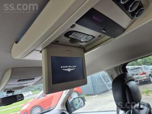 Черный Лянча Voyager 2014 в Рига, объемом двигателя 2.80 л и пробегом 262 тыс. км за 9490 €, фото 15 на AUTOMOTO.COM.LV