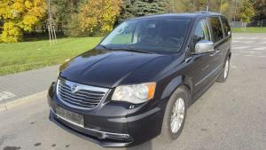 Melns Lancia Voyager 2015 Panevēža, ar dzinēja tilpumu 2.80 L un nobraukumu 254 tūkst. km par 4700 €, foto 14 vietnē AUTOMOTO.COM.LV