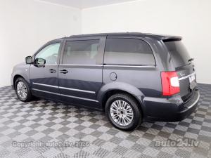 Черный Лянча Voyager 2011 в Таллин, объемом двигателя 2.80 л и пробегом 369 тыс. км за 3999 €, фото 5 на AUTOMOTO.COM.LV