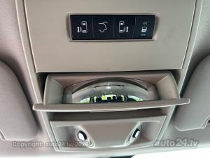 Black Lancia Voyager 2013 in Tallinn, with an engine capacity of 2.80 L and mileage of 285 thousand km for 5900 €, photo 13 on AUTOMOTO.COM.LV