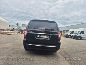 Черный Лянча Voyager 2013 в Таллин, объемом двигателя 2.80 л и пробегом 3200 тыс. км за 2700 €, фото 5 на AUTOMOTO.COM.LV