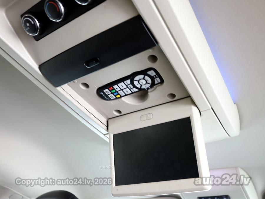 Черный Лянча Voyager 2013 в Таллин, объемом двигателя 2.80 л и пробегом 322 тыс. км за 3799 €, фото 10 на AUTOMOTO.COM.LV