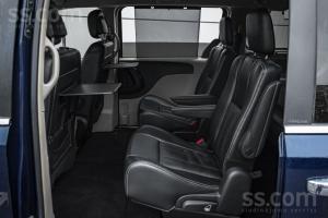 Zils Lancia Voyager 2012 Rīga, ar dzinēja tilpumu 2.80 L un nobraukumu 0 tūkst. km par 9990 €, foto 10 vietnē AUTOMOTO.COM.LV