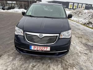 Blue Lancia Voyager 2013 in Kaunas, with an engine capacity of 2.80 L and mileage of 358 thousand km for 5650 €, photo 11 on AUTOMOTO.COM.LV