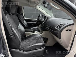 Zils Lancia Voyager 2013 Jelgava, ar dzinēja tilpumu 2.80 L un nobraukumu 247 tūkst. km par 8400 €, foto 10 vietnē AUTOMOTO.COM.LV