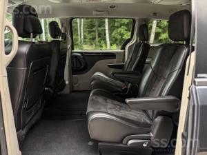 Zils Lancia Voyager 2013 Jelgava, ar dzinēja tilpumu 2.80 L un nobraukumu 247 tūkst. km par 8400 €, foto 13 vietnē AUTOMOTO.COM.LV