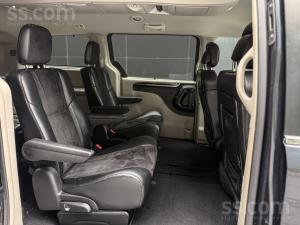 Zils Lancia Voyager 2013 Jelgava, ar dzinēja tilpumu 2.80 L un nobraukumu 247 tūkst. km par 8400 €, foto 14 vietnē AUTOMOTO.COM.LV