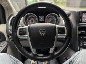 Zils Lancia Voyager 2013 Jelgava, ar dzinēja tilpumu 2.80 L un nobraukumu 247 tūkst. km par 8400 €, foto 20 vietnē AUTOMOTO.COM.LV