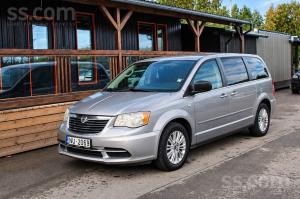 Zils Lancia Voyager 2014 Rīga, ar dzinēja tilpumu 2.80 L un nobraukumu 0 tūkst. km par 5990 €, foto 1 vietnē AUTOMOTO.COM.LV