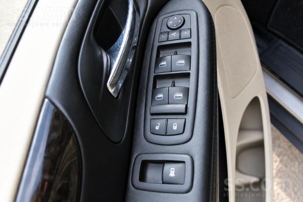 Zils Lancia Voyager 2014 Rīga, ar dzinēja tilpumu 2.80 L un nobraukumu 0 tūkst. km par 5990 €, foto 9 vietnē AUTOMOTO.COM.LV