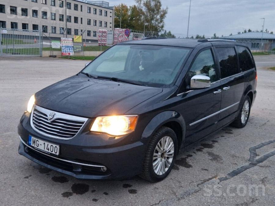 Zils Lancia Voyager 2013 Dobele, ar dzinēja tilpumu 2.80 L un nobraukumu 310 tūkst. km par 6500 €, foto 1 vietnē AUTOMOTO.COM.LV