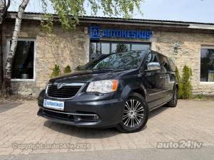 Zils Lancia Voyager 2014 Tallina, ar dzinēja tilpumu 2.80 L un nobraukumu 179 tūkst. km par 8990 €, foto  vietnē AUTOMOTO.COM.LV