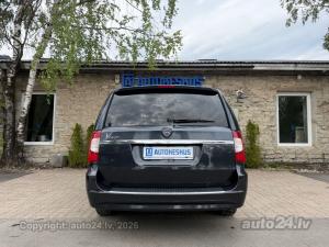 Blue Lancia Voyager 2014 in Tallinn, with an engine capacity of 2.80 L and mileage of 179 thousand km for 8990 €, photo 22 on AUTOMOTO.COM.LV