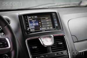 Grey Lancia Voyager 2012 in Tukums, with an engine capacity of 2.80 L and mileage of 0 thousand km for 8990 €, photo 22 on AUTOMOTO.COM.LV