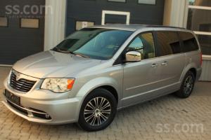 Pelēks Lancia Voyager 2016 Rīga, ar dzinēja tilpumu 2.80 L un nobraukumu 0 tūkst. km par 11690 €, foto  vietnē AUTOMOTO.COM.LV